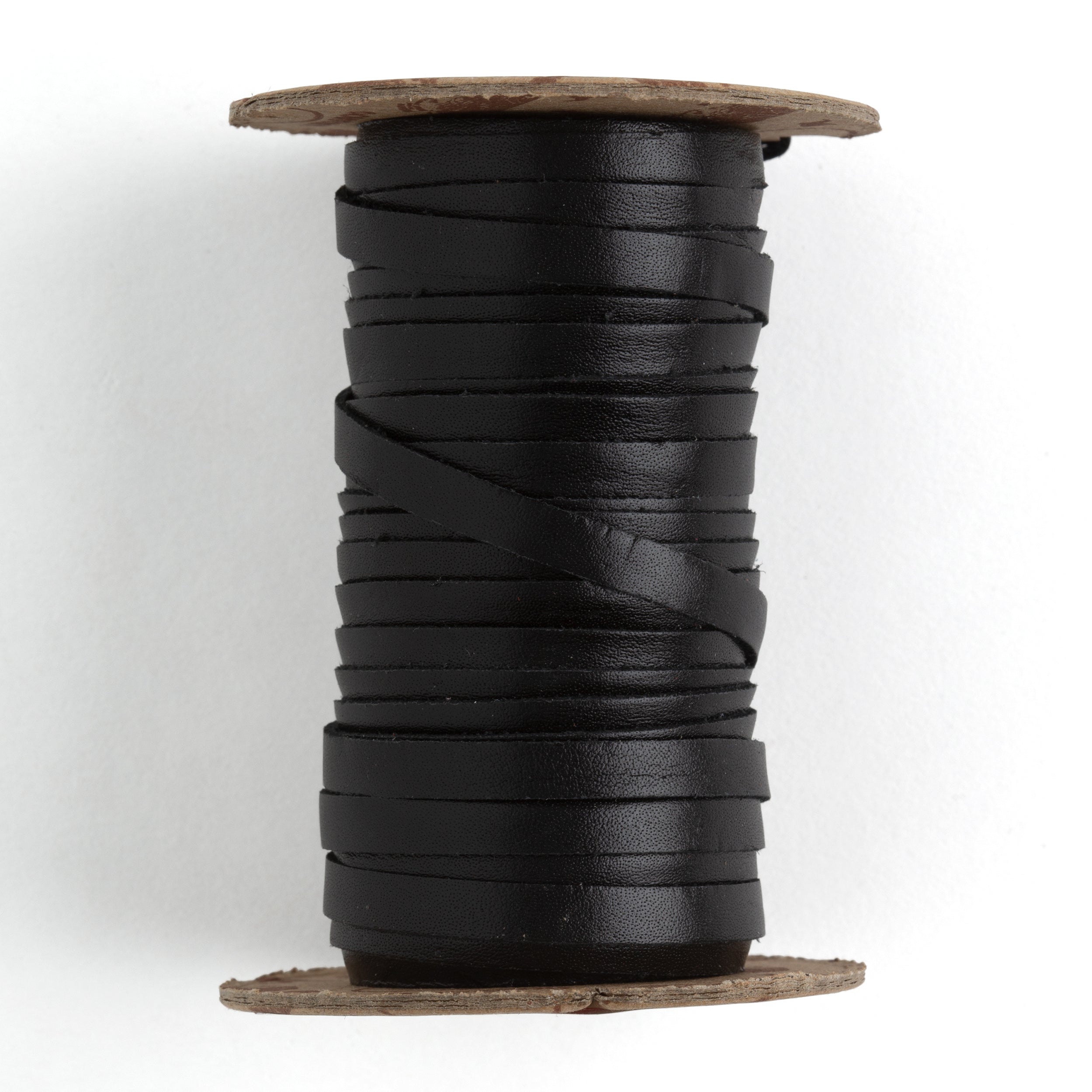 Classic Kangaroo Lace by the meter — Tandy Leather Europe