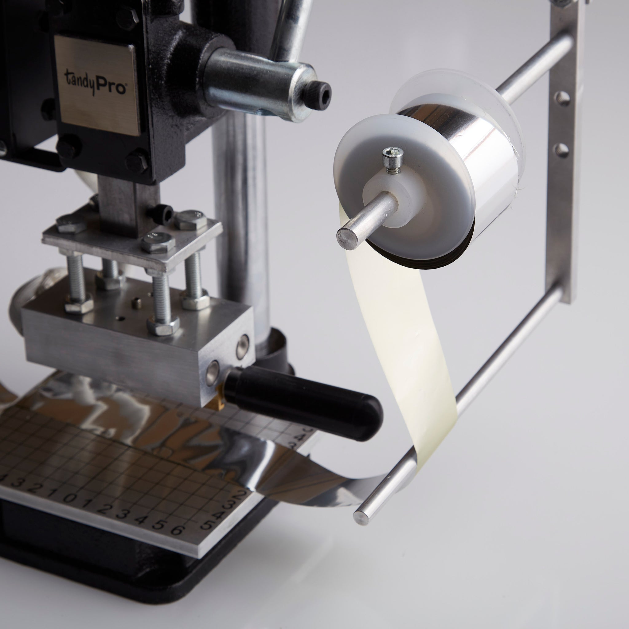 Machines — Tandy Leather Europe